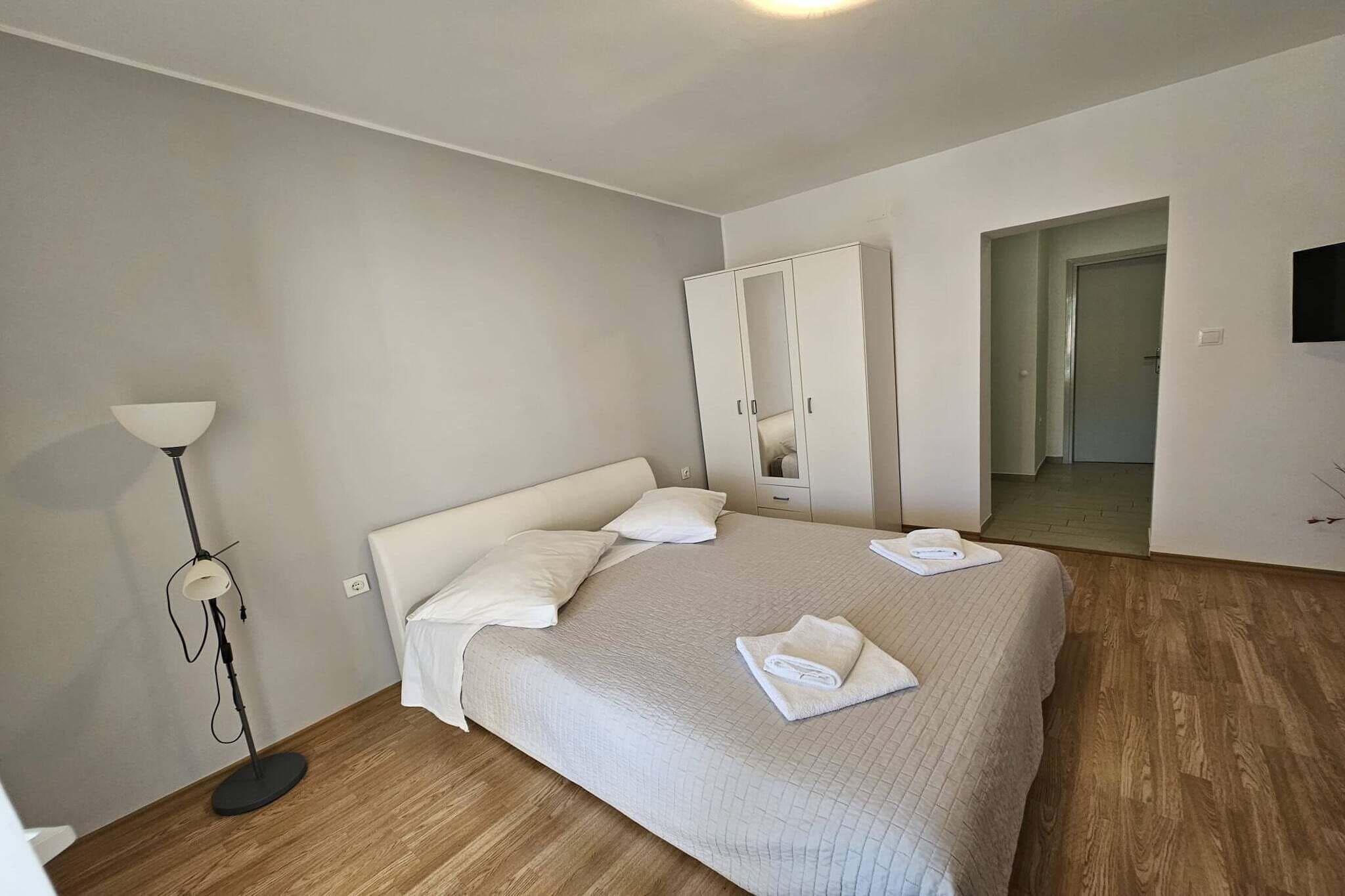 Acogedor Apartamento Tipo Estudio En Grebaštica - Primošten
