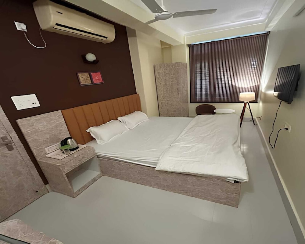 Hotel Guwahati Inn - Guwahati