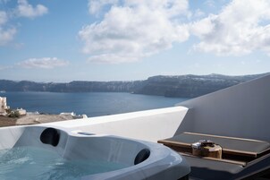 Villa, vista para o mar | Terraço/pátio interior