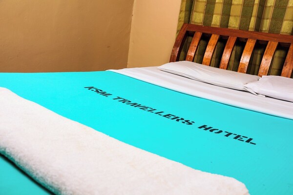 Kisumu Travelers Hotel - Kisumu