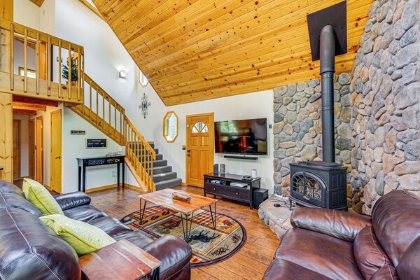 Game Room: 'Blue Lake Mountain Retreat' In Arnold - Murphys, CA