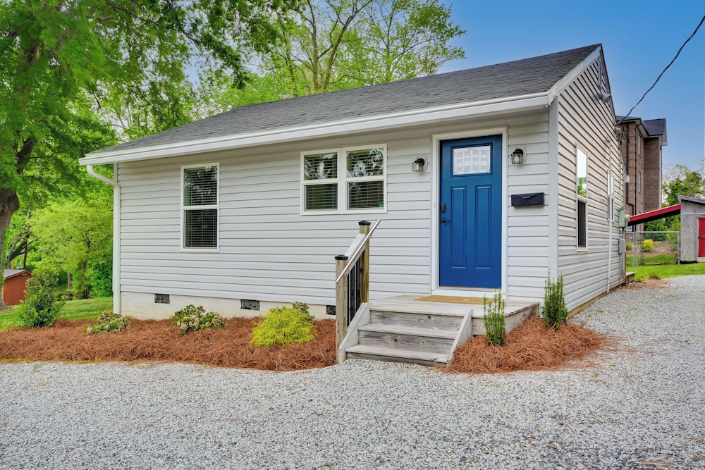 2 Mi To Downtown: Greensboro Home By Park! - Greensboro, NC