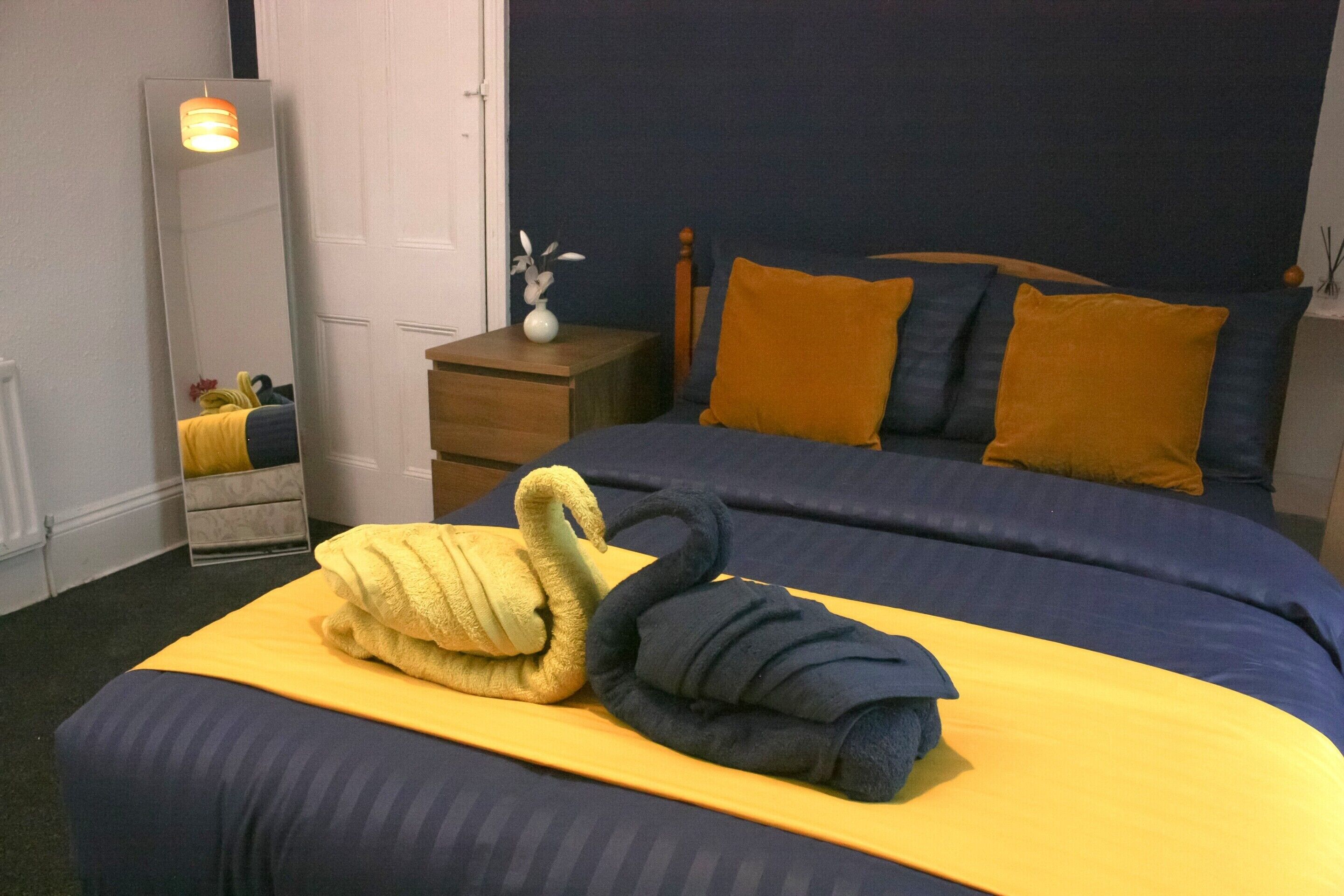 Large House In Prime Location In Hartlepool - Hartlepool