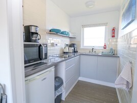 Talheres/pratos/utensílios de cozinha