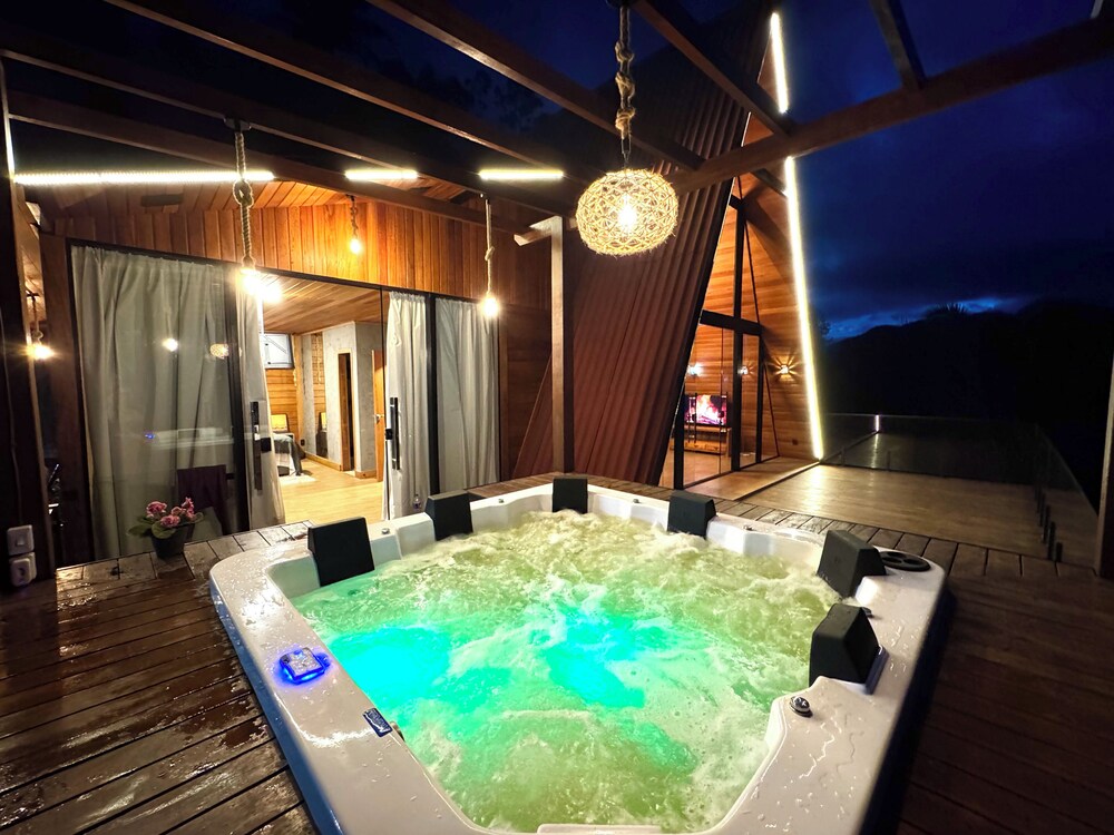 Chalé Com Jacuzzi A 8km De Santa Teresa - Espírito Santo (estado)