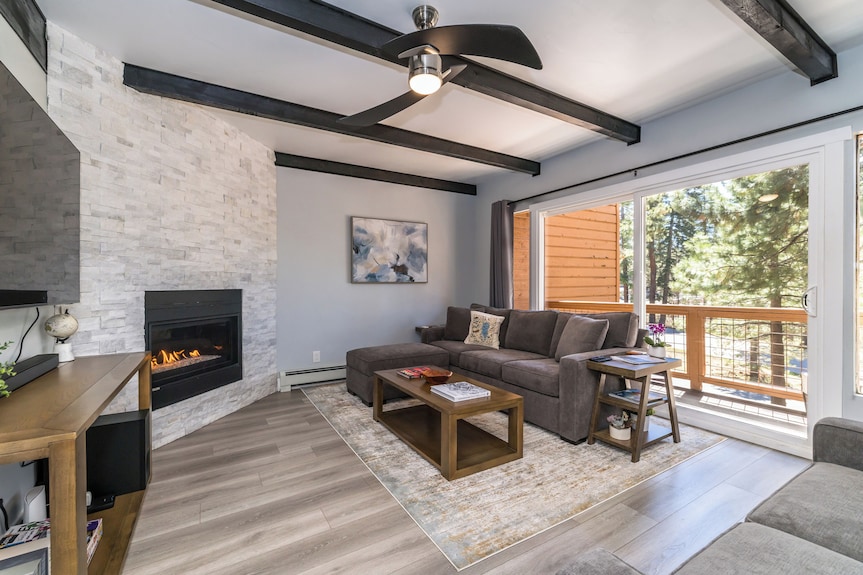 Mountain Retreat - Lake Tahoe - Incline Village W/ Garage - Willow Beach, New Washoe City