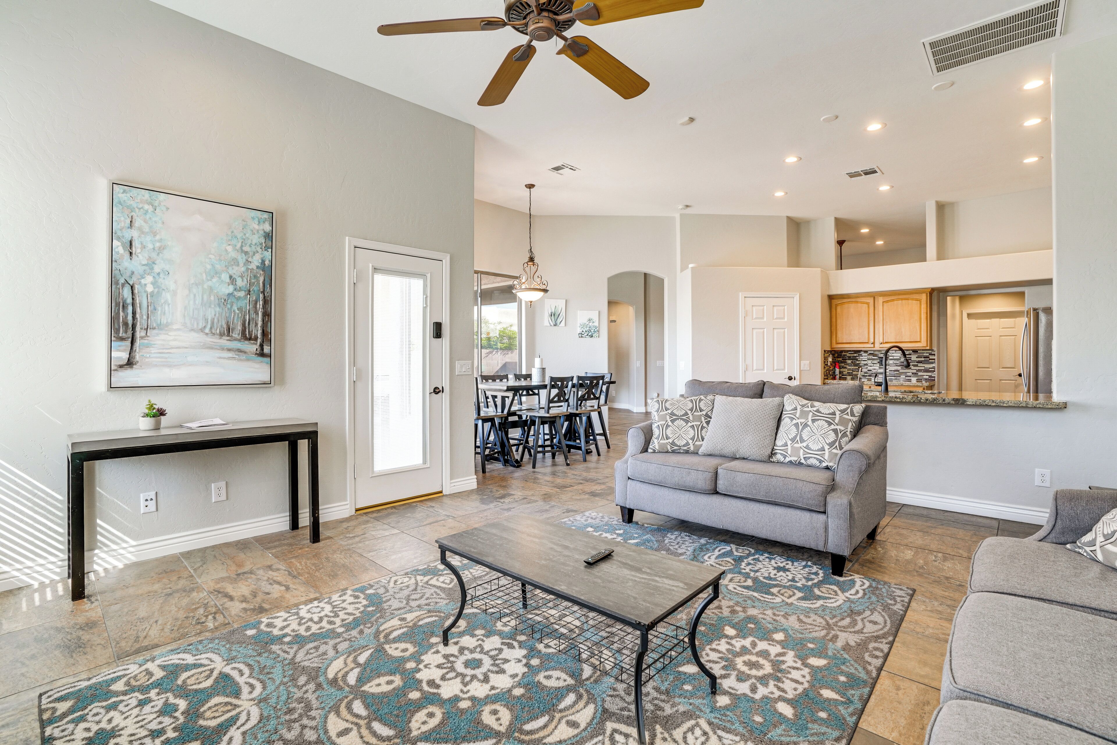 Desert Abode W/ Patio & Pool In Goodyear! - Glendale, AZ