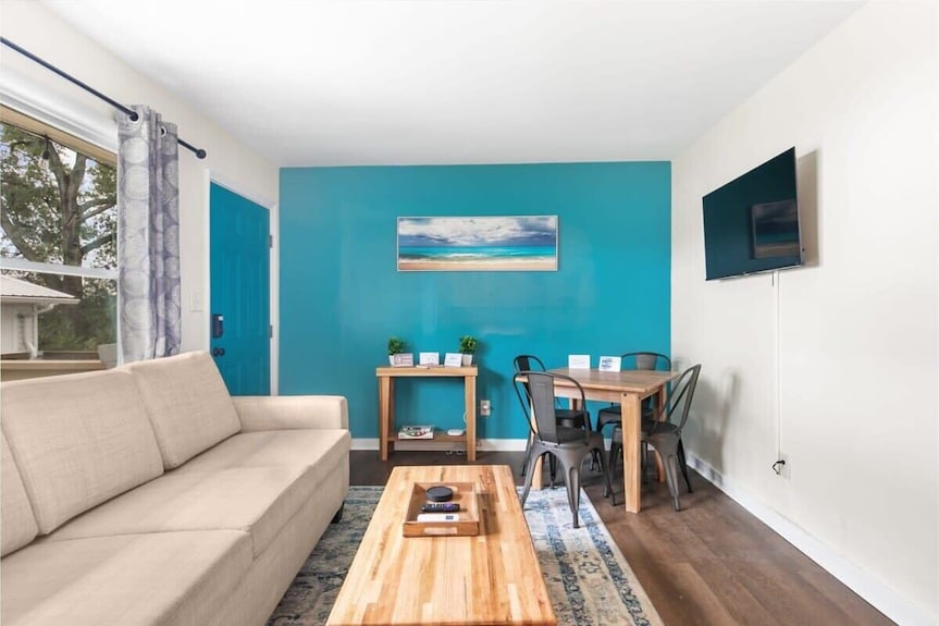 Uptown Apartment, Near Parks! The Bricks Unit 6 - Birmingham, AL