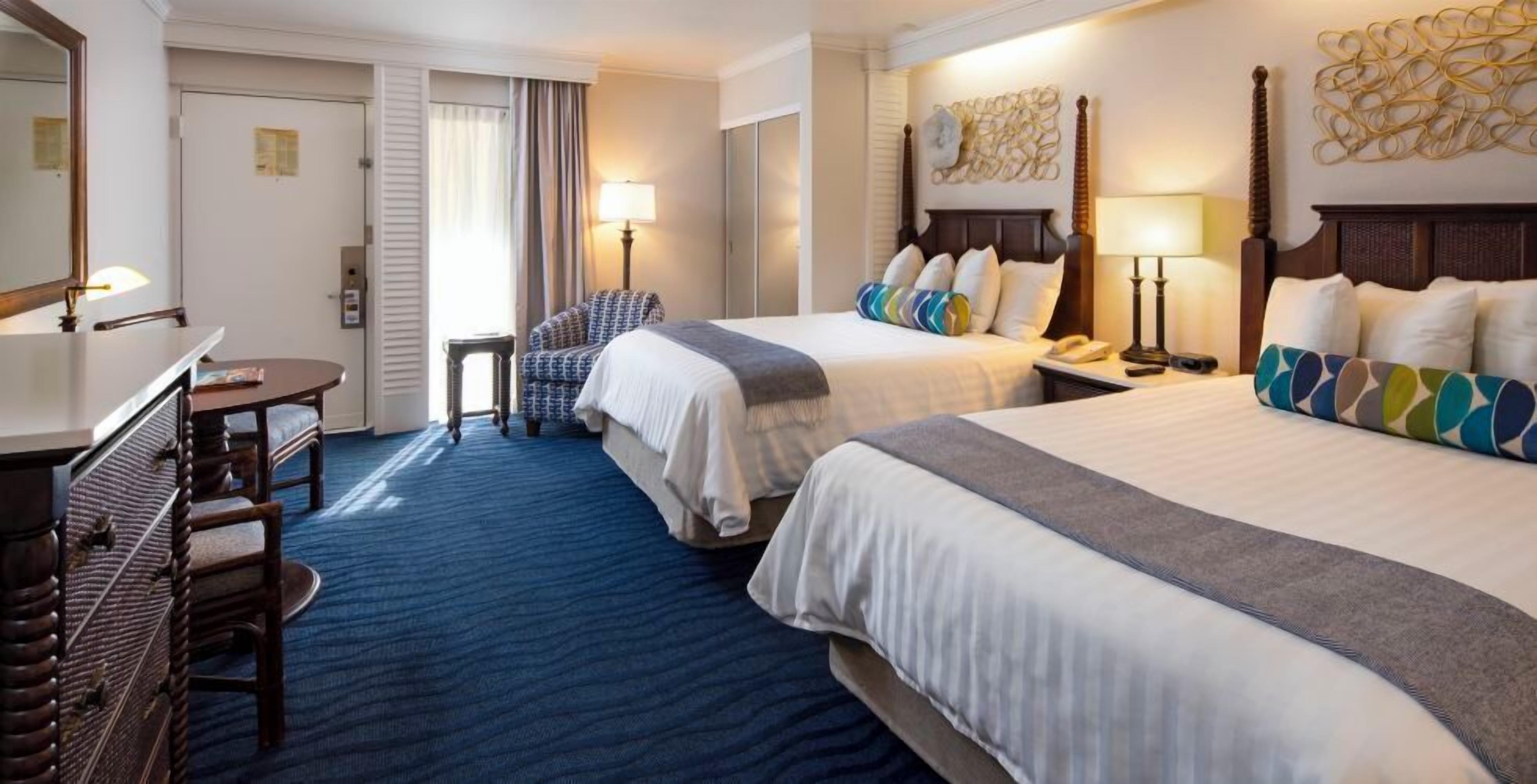 Standard Hotel Room At Island Grand At Tradewinds, Water Sports Facilities! - South Pasadena, FL