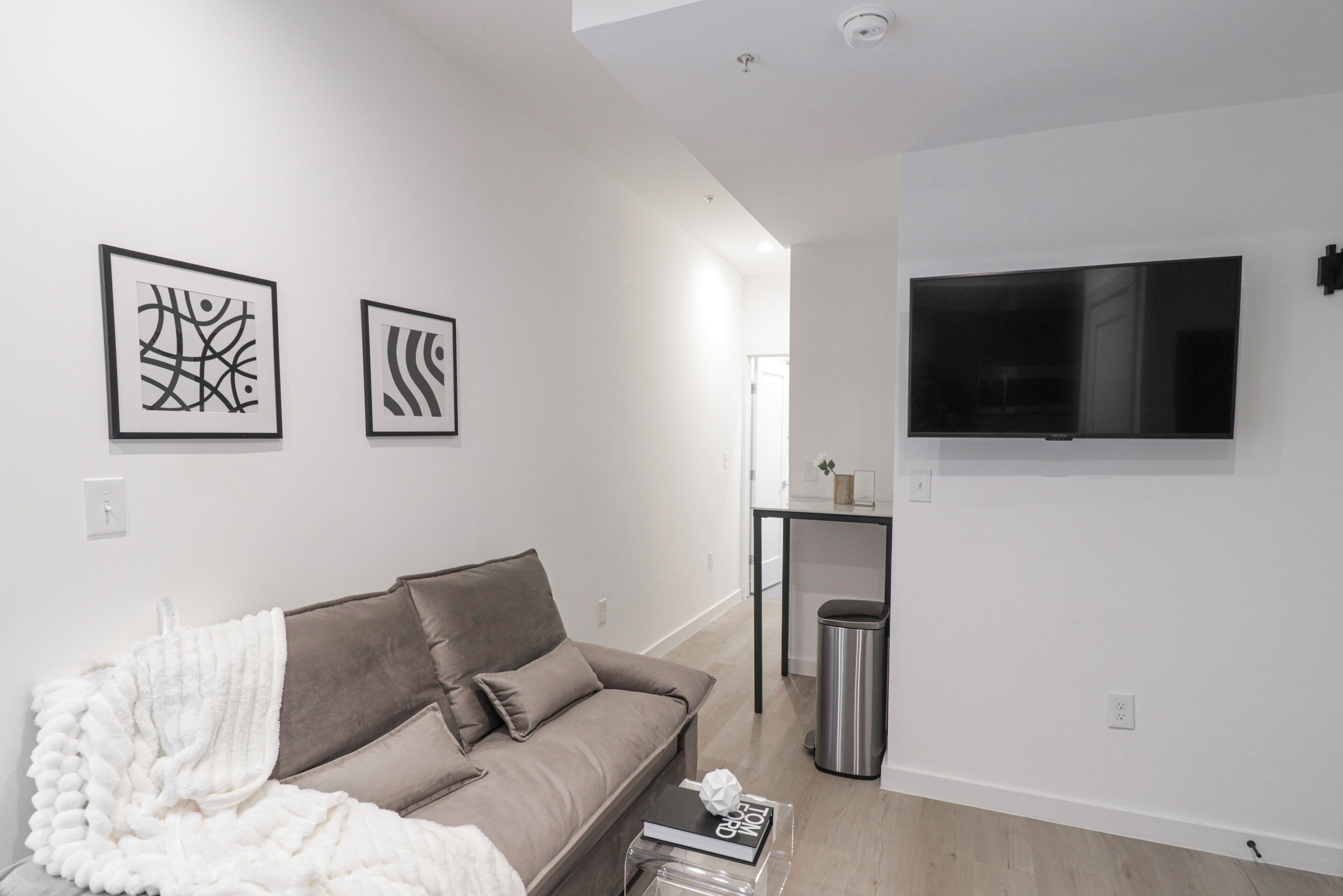 Unit 2: Cozy 1-bed In The Heart Of Dc - Bethesda, MD