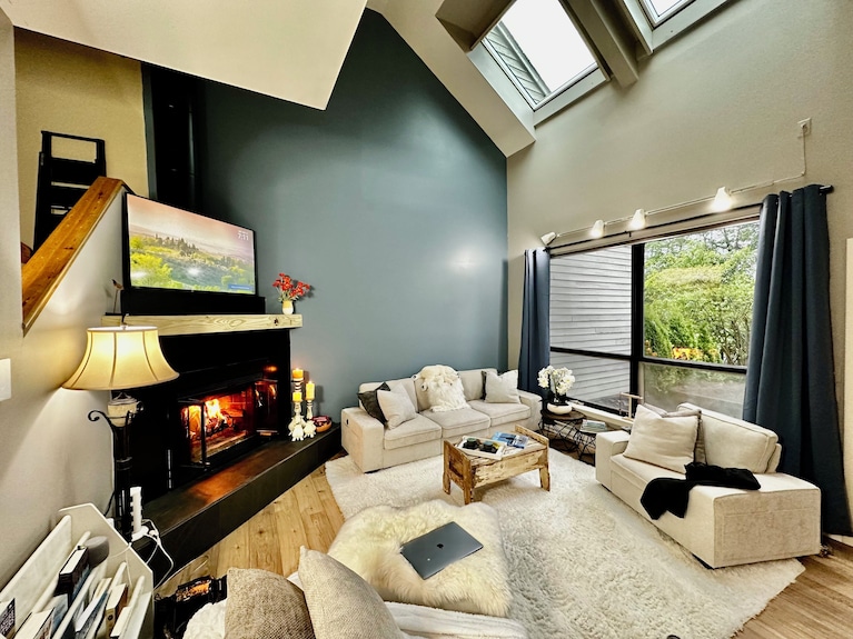 Stylish 3br Getaway 3 Minutes To Windham Mountain Resort, Ac & Wifi Included! - State of New York