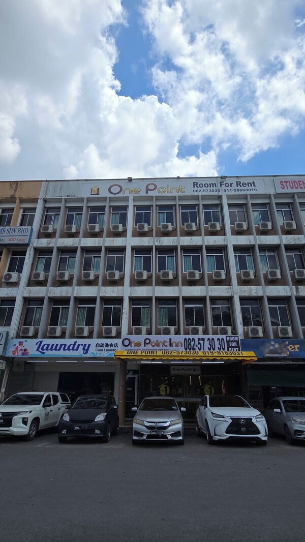 One Point Inn King Centre - Kuching
