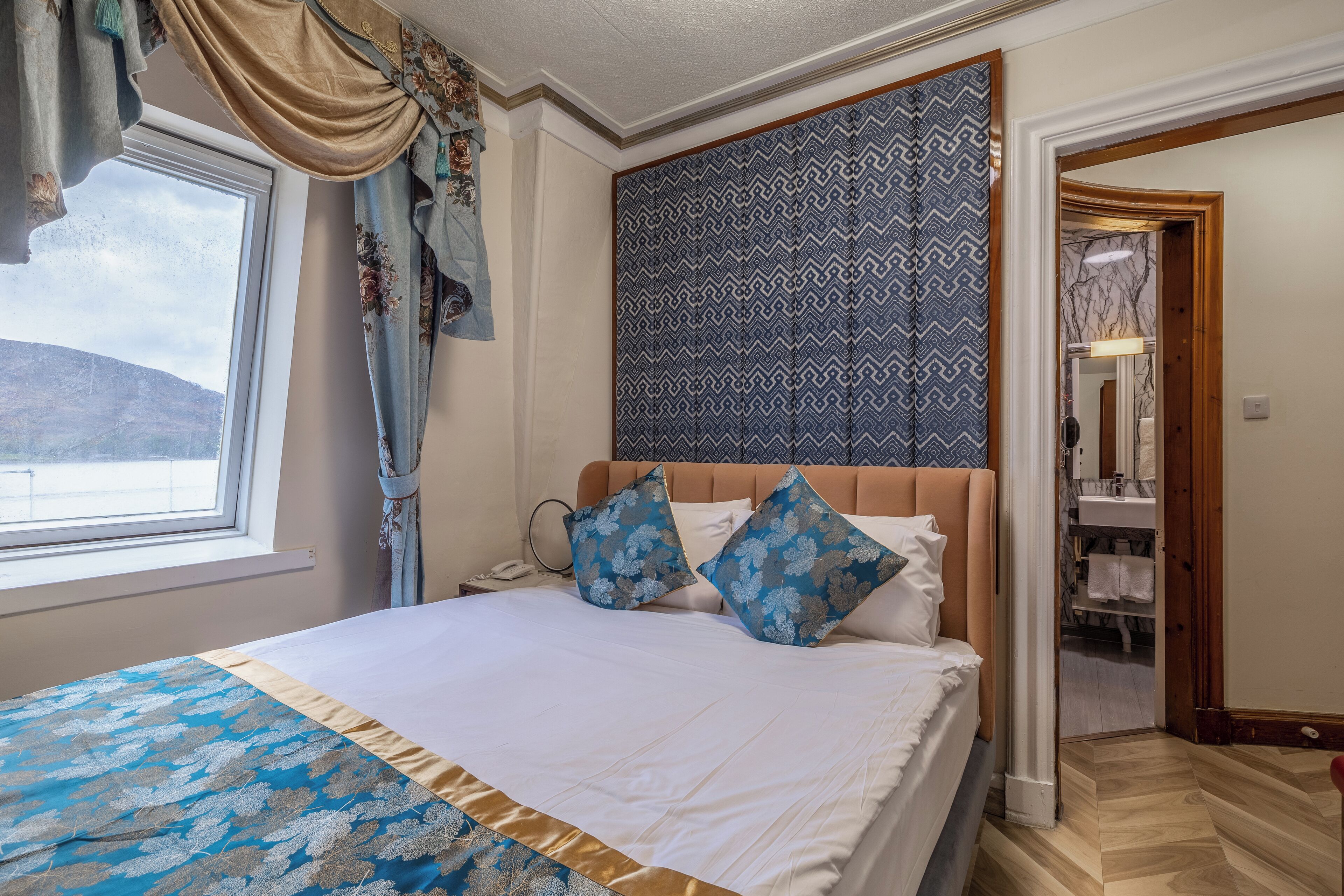 Highland Escape | Ben Nevis Views & Walk To Town And Station - Fort William