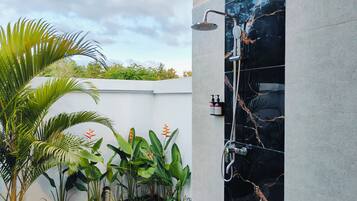 Quarto casal luxo | Banheiro
