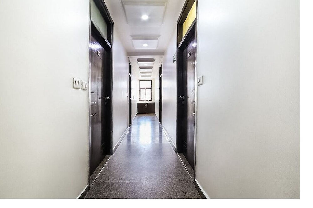 Hotel Seven Seas Opposit Railway Station - Delhi