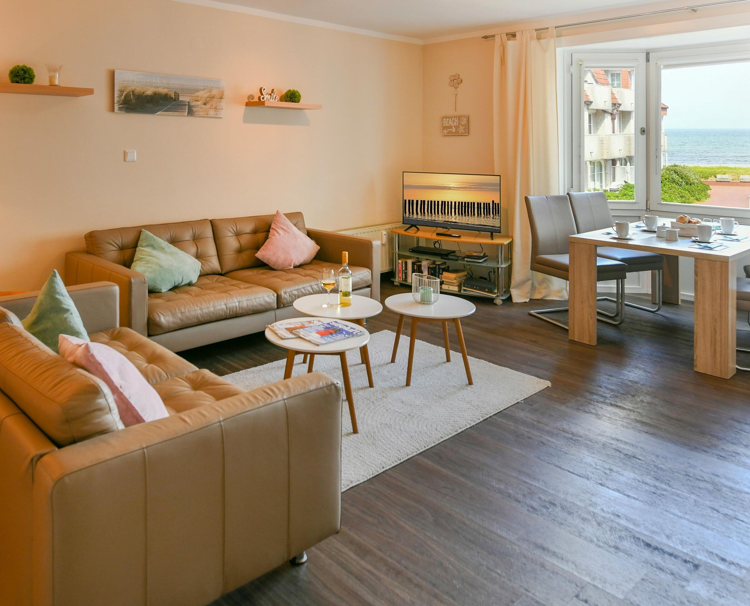 Comfortable Vacation Apartment In Haus Südwind On Wangerooge With Sea View And Beach - Wangerooge