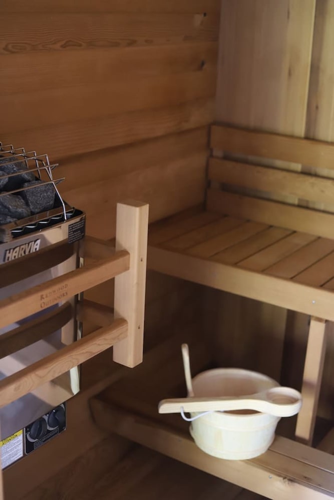 Wet Dry Sauna W Fireplace Close To Waterfalls - Brevard, NC