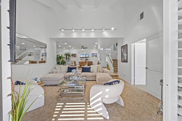 Fully Remodeled Los Pueblos Villa+koi Pond+firepit+pool And Spa - Palm Springs, CA