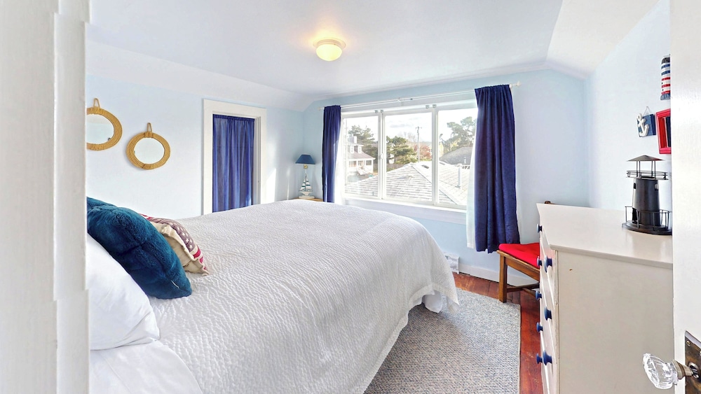 Edgewood Escape at Seaside Beach - Seaside Gilbert District | Vrbo