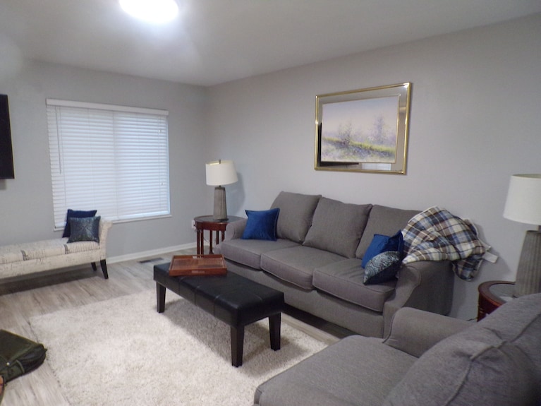 2-bedroom Condo In Gorgeous Colorado Springs 5-10 Minutes From Many Attractions - Colorado Springs, CO