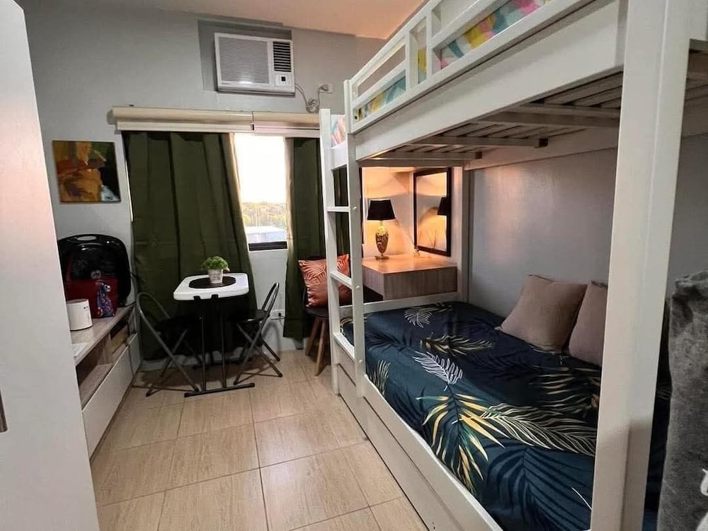 Alabang Staycation Sucat - Muntinlupa