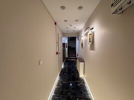 Entrada (vista interior)