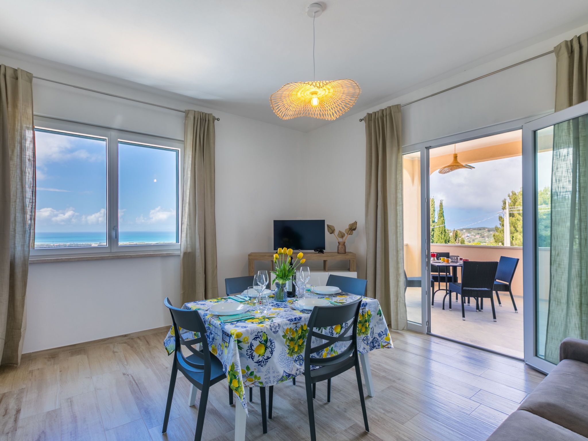 Basilico By Interhome - San Vincenzo