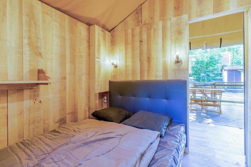 Caravan 'Tente Lodge' With Shared Pool, Private Terrace And Wi-fi - ドルドーニュ