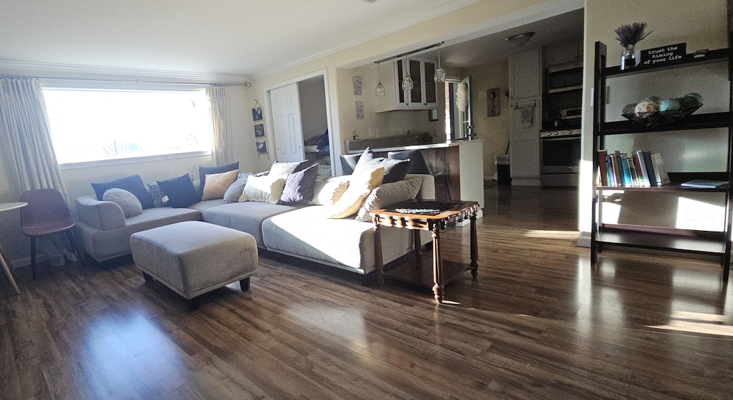 Charming 1-bedroom Apartment In Delightful Tacoma With Wifi - Gig Harbor