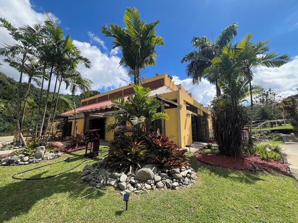 Hacienda Villa Sotomayor - Puerto Rico