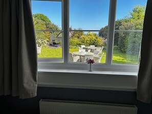 Quarto solteiro clássico, vista para o mar | Ferros/tábuas de passar roupa, Wi-Fi de cortesia
