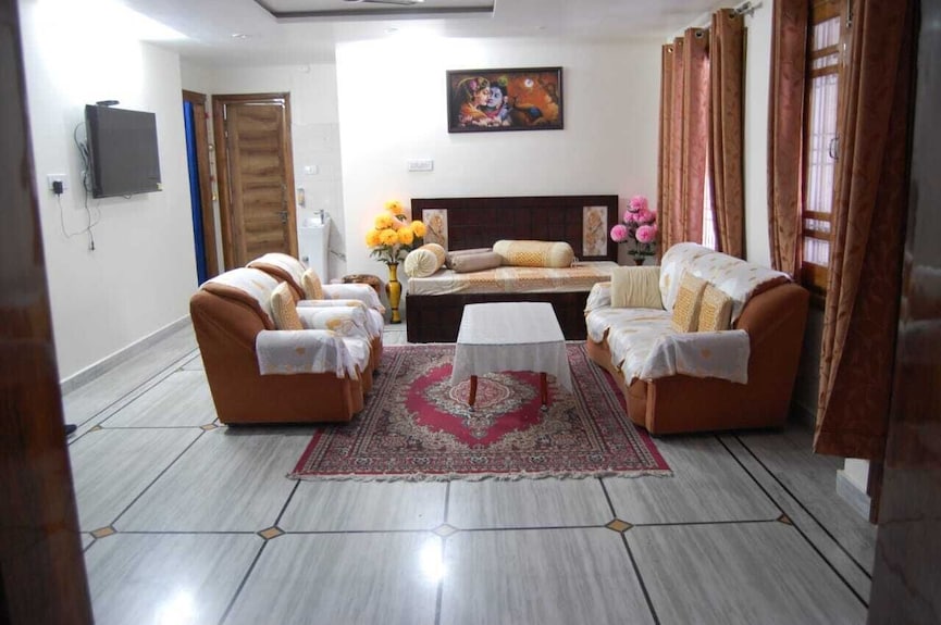 Home Away Fromhome - Dalhousie