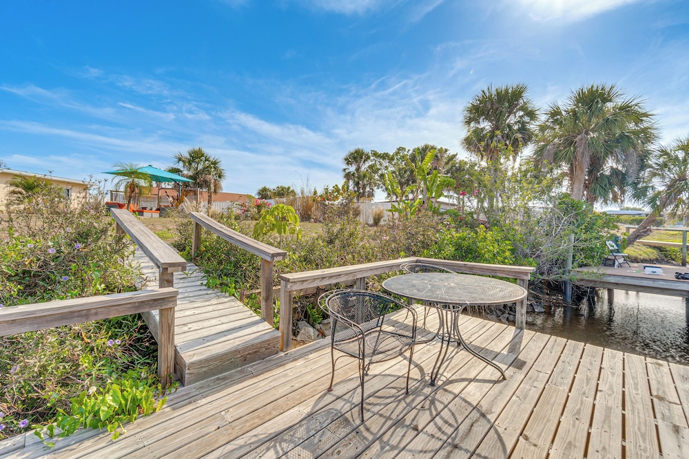 Canal-front Home W/ Private Dock In North Port! - Manasota Key, FL