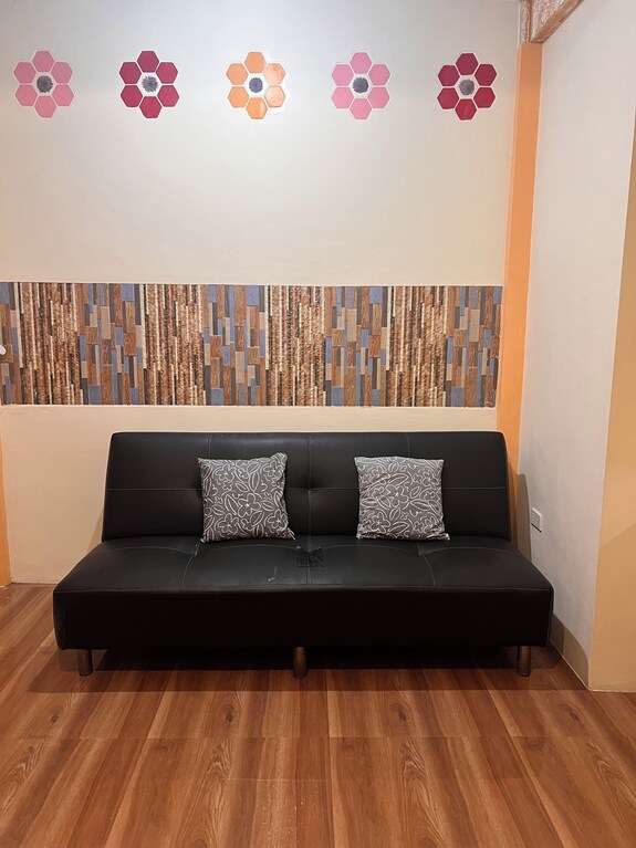 One Bedroom, 1 Bathroom Appartment With Kitchen, Leaving Room, Family Friendly - Malolos