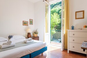 Apartamento Standard, 2 quartos, 2 casas de banho (Balcony Apartment Vernazza) | 2 quartos, Wi-fi grátis, roupa de cama fornecida 