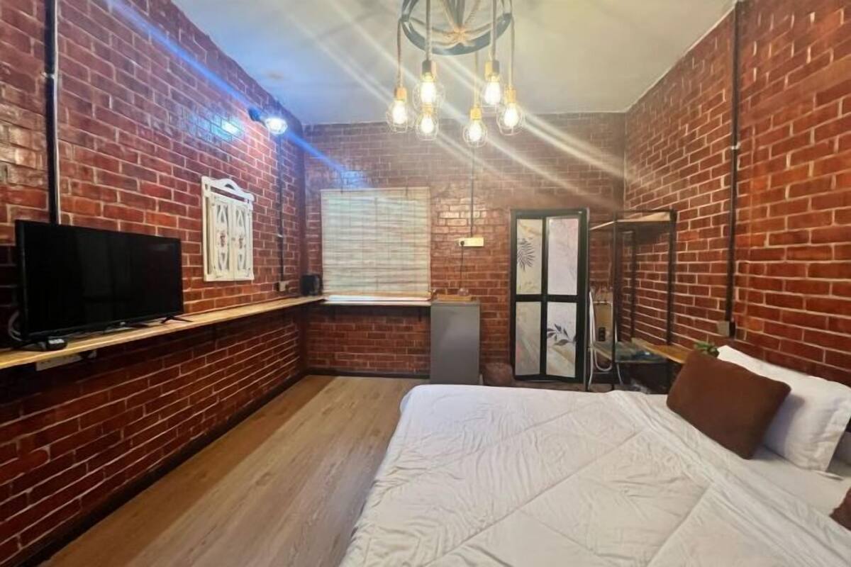 1 quarto, Wi-Fi de cortesia, roupa de cama