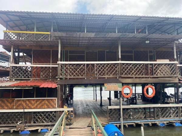 Hotel O Bakau Hijau Riverlodge & Campsite - Kedah