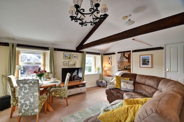 Cottage In Hawes Near Yorkshire Dales Trails - Hawes