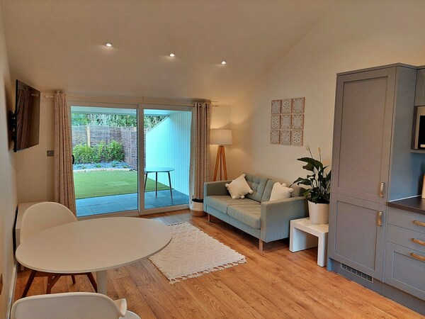 Cottage By Dartmoor With Private Hot Tub - Bovey Tracey