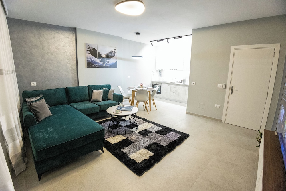 Tirana Days - Tirana