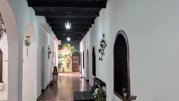 Quarto Quádruplo Comfort | Sala de estar