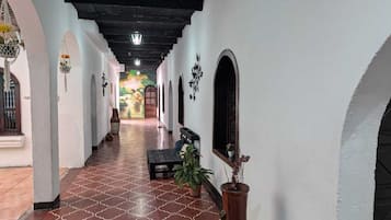 Quarto Quádruplo Comfort | Sala de estar