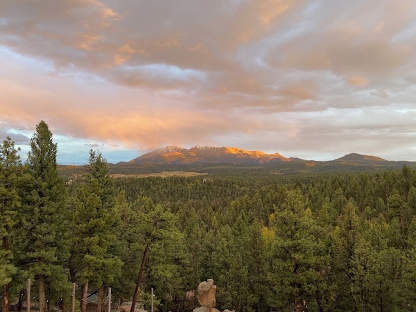 Pikes Peak Paradise Bed And Breakfast - Woodland Park, CO