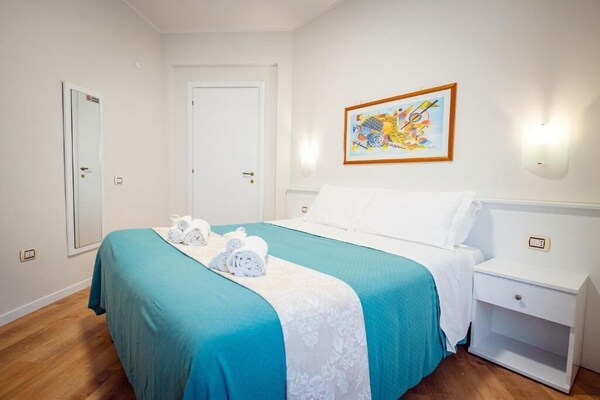 Cvm Mare Luna - Maiori