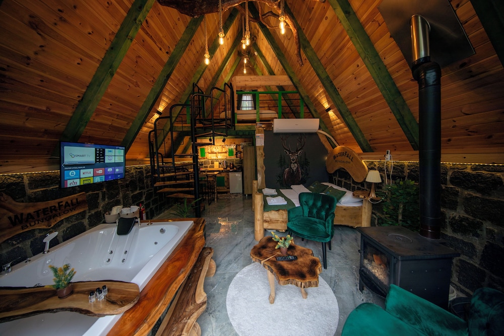 ŞElale Suit Bungalov - Artvin