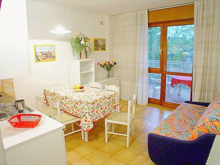 Lovely And Elegant Residence Near The Beach In Lignano - Lignano Pineta