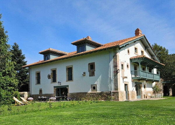 Hotel Casa Luca De Tena - Cabuérniga