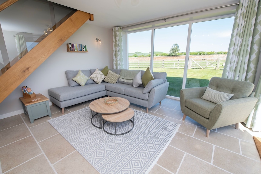 Meadow View - Luxury Barn With Breathtaking Views Near York - Malton