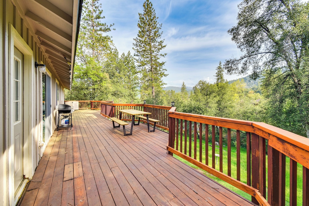 Sierra Serenity: Scenic Mtn Escape W/ Game Room - Yosemite National Park, CA
