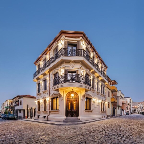 Arctic Boutique Hotel - Korçë